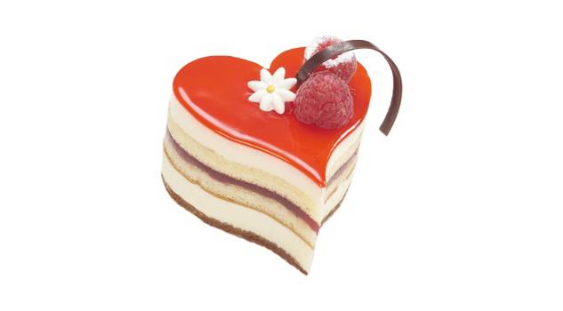 Edelweiss Heart Cake